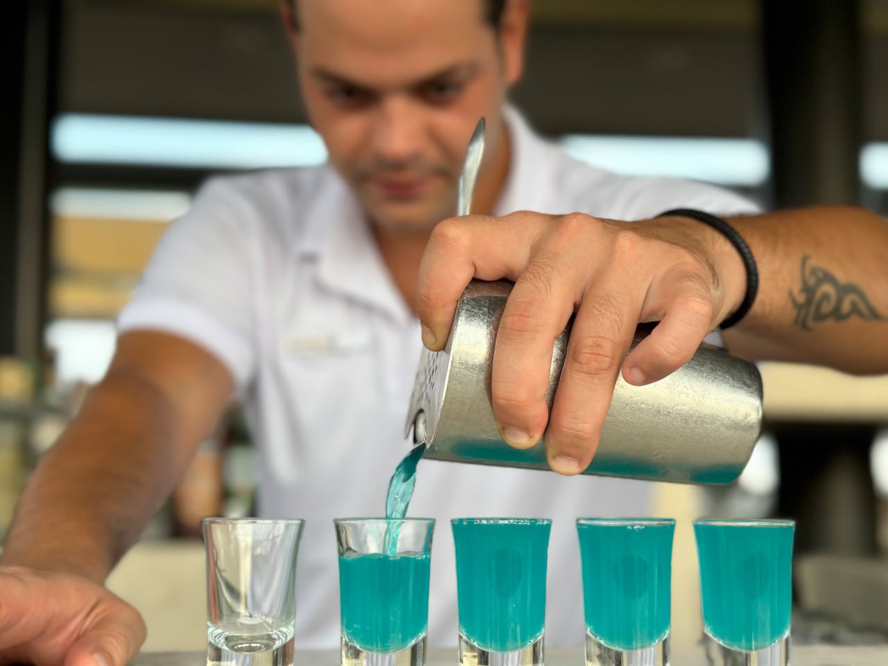 Big Mistakes to Avoid in Responsible Beverage Service